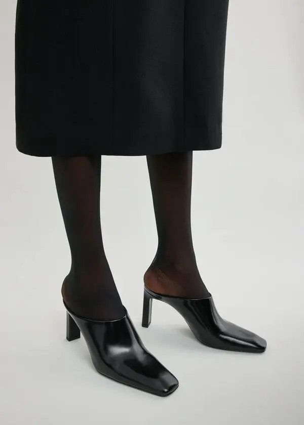 TOTEME Slip On Heeled Mules With Square Toe And Open Back - Black
