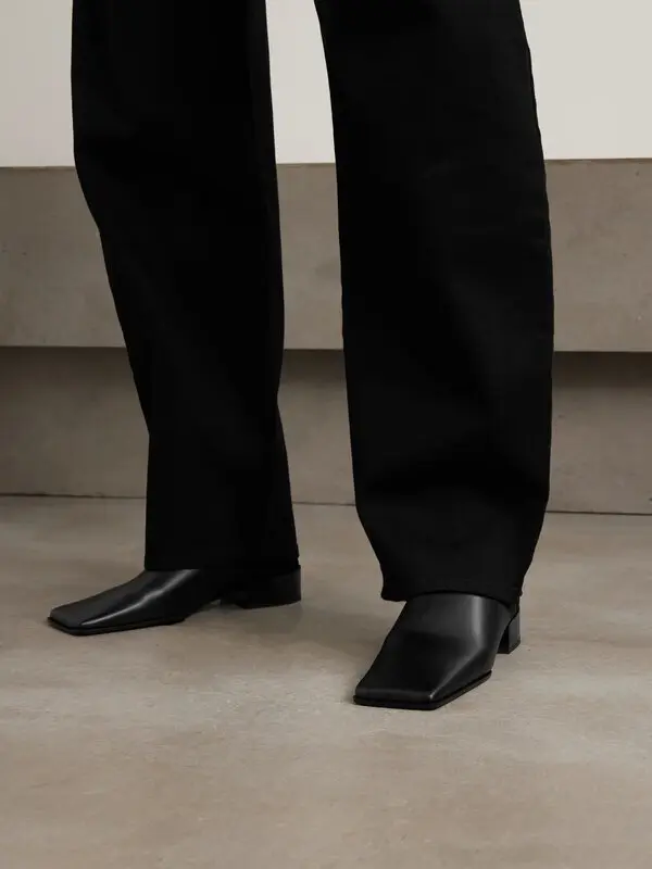 Alaïa Square Toe Leather And Suede Slippers
