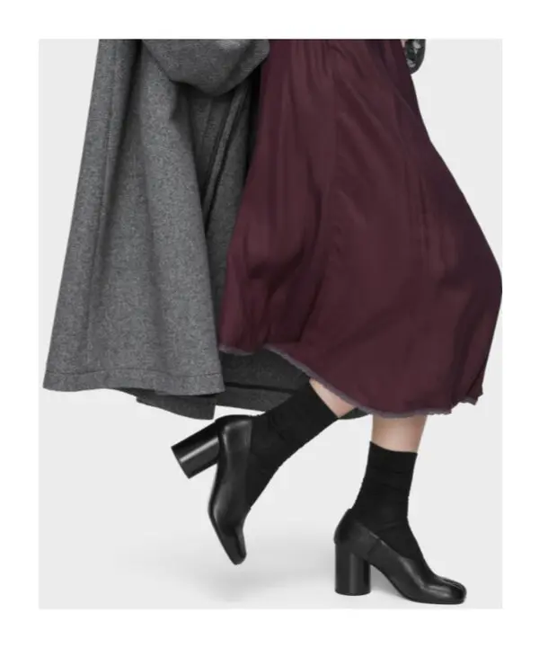 MAISON MARGIELA Tabi Pumps - Black