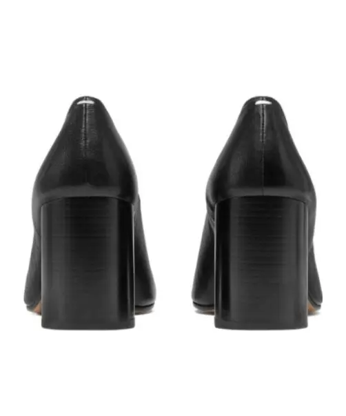 MAISON MARGIELA Tabi Pumps - Black