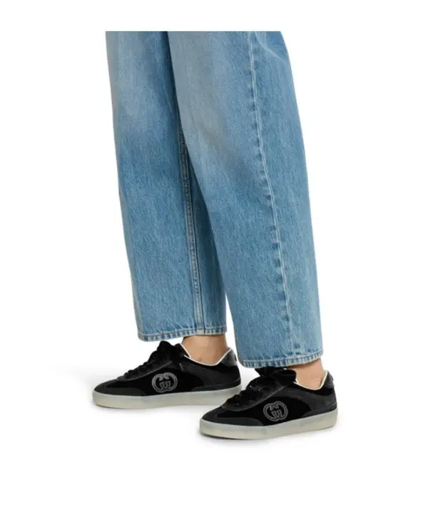Gucci Logo Patch Low-top Sneakers - Black