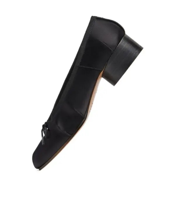 MAISON MARGIELA Tabi Ballet Flats
