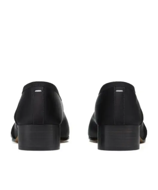 MAISON MARGIELA Tabi Ballet Flats