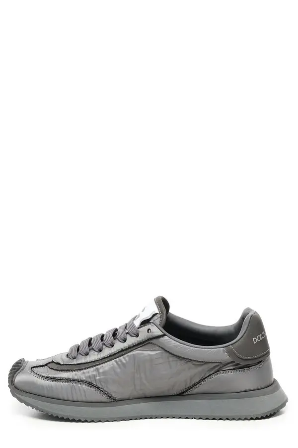 Dolce & Gabbana Logo Detailed Low-top Sneakers