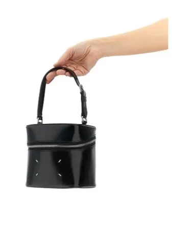 MAISON MARGIELA Big Cube Zip-around Handbag - Black