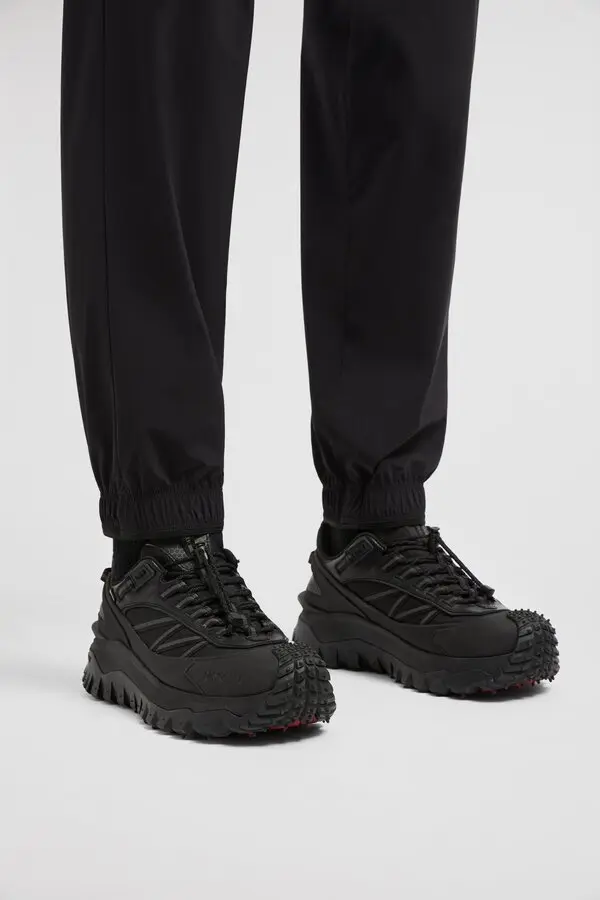 Moncler Trailgrip Gtx Lace-up Sneakers - Black