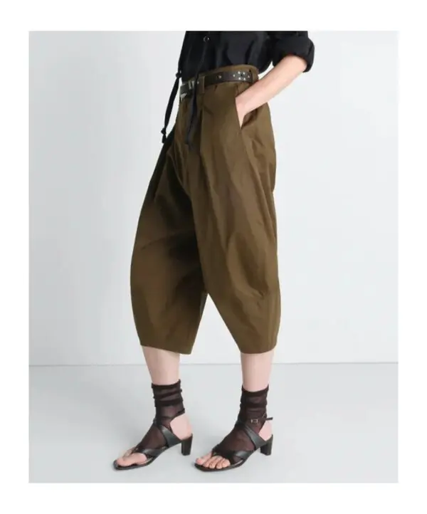 LEMAIRE Pleat Detailed Balloon Bermuda Shorts