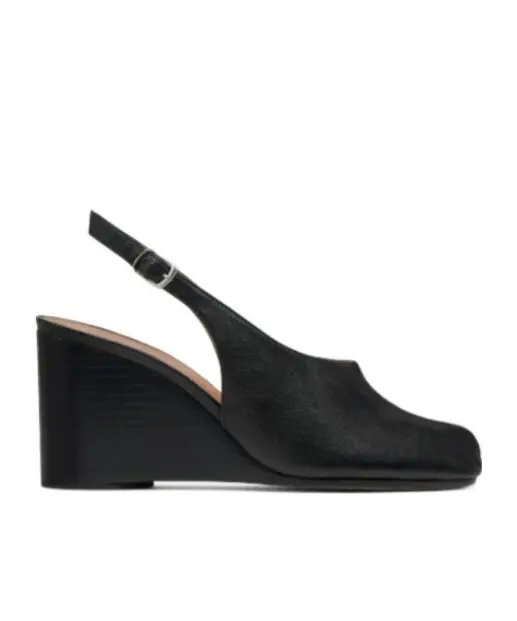 MAISON MARGIELA Tabi Wedge Slingback Pumps