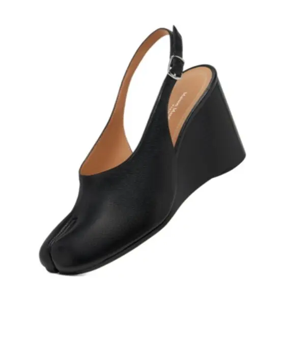 MAISON MARGIELA Tabi Wedge Slingback Pumps