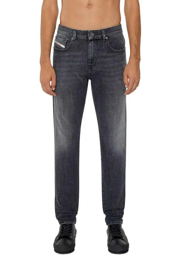 DIESEL® D-strukt Mid-rise Jeans - Black