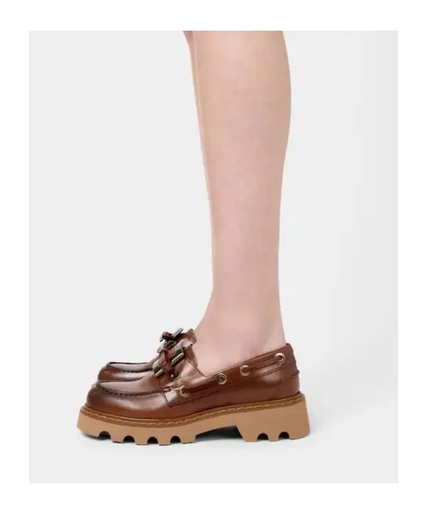 ROGER VIVIER Buckled Loafers - Brown
