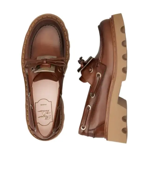 ROGER VIVIER Buckled Loafers - Brown