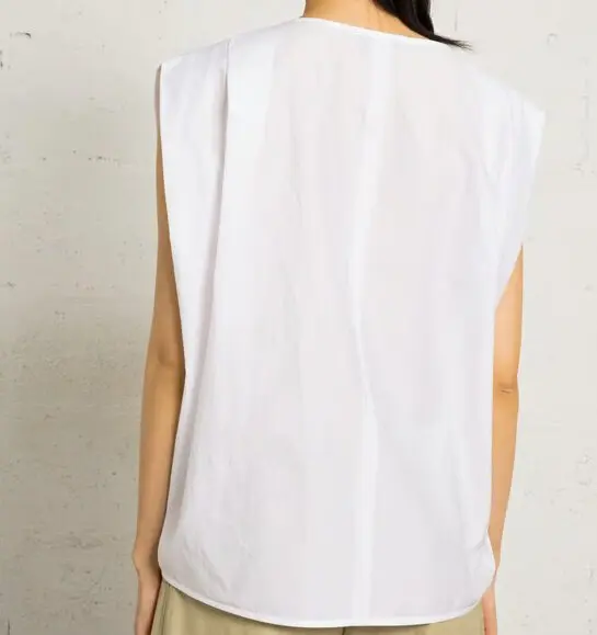 Soeur Sleeveless Pleated Vest