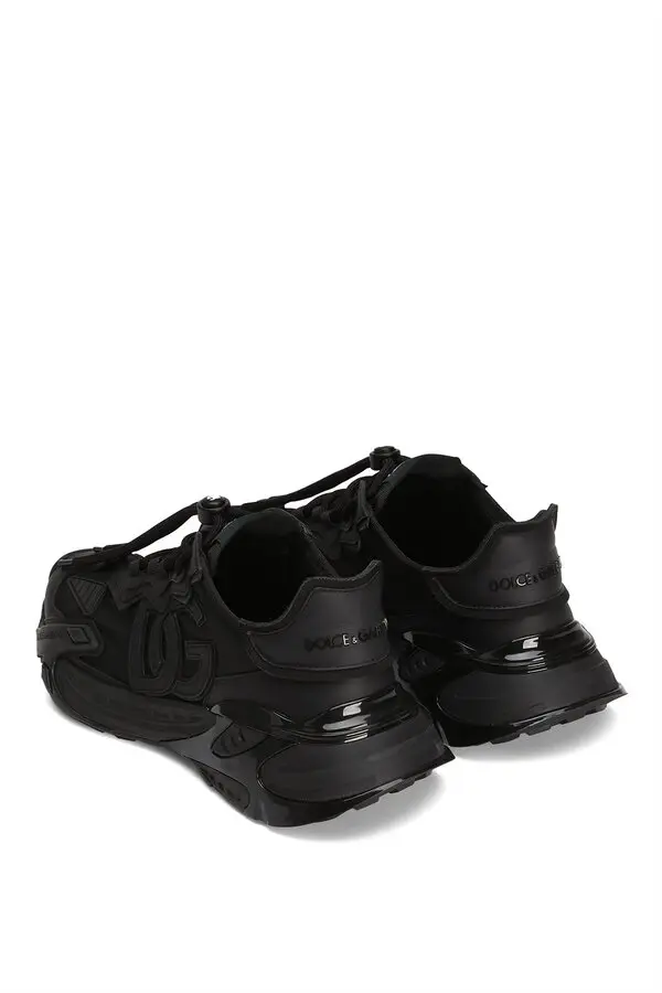Dolce & Gabbana Dg Logo Patch Low-top Sneakers - Black