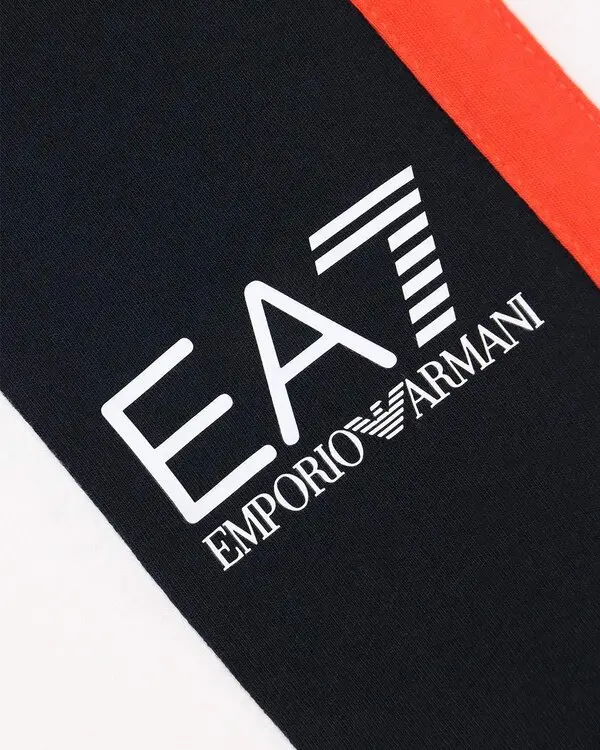 EA7 Logo Printed T-shirt With Round Neck - White