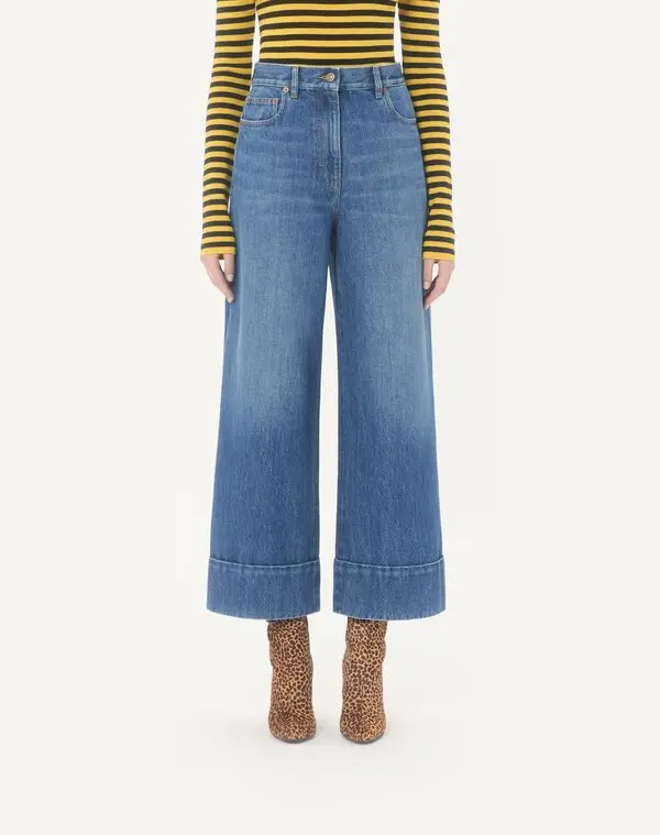 Valentino Garavani Logo Plaque Cropped Jeans - Medium Blue
