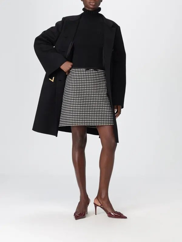 Valentino Garavani Button-up A-line Hem Coat With Gold Accents - Black