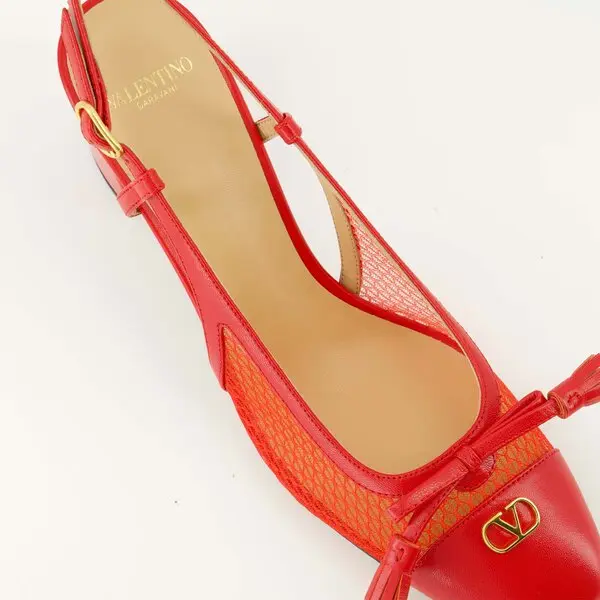 Valentino Garavani Slingback Pumps With Bow Embellishment