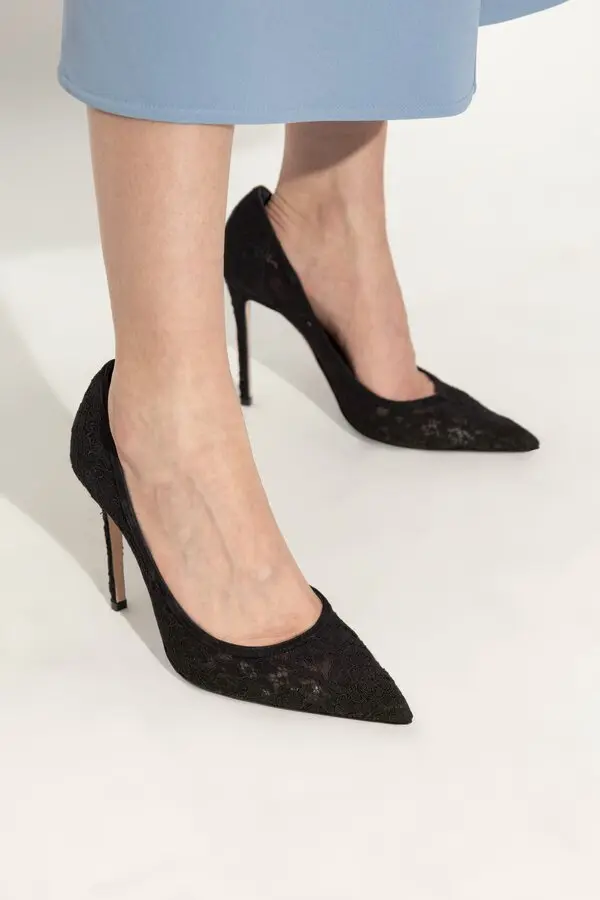 GIANVITO ROSSI Pointed-toe Lace Pumps