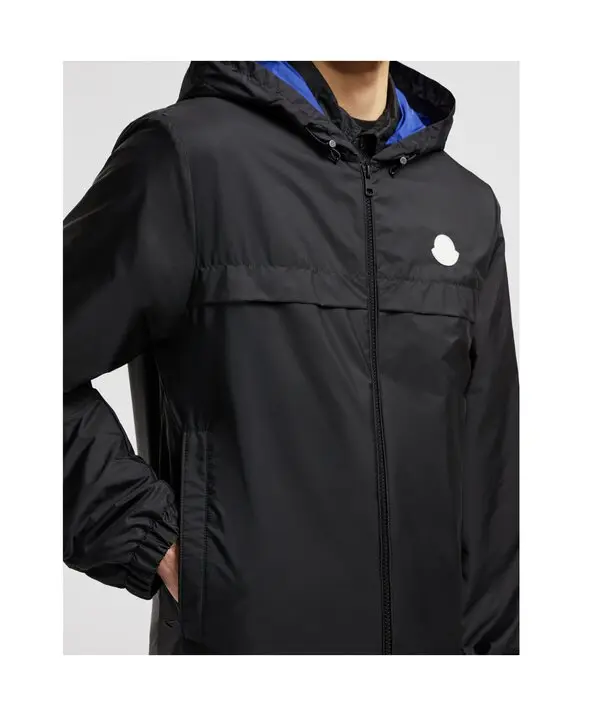 Moncler Rifeo Logo Patch Zip-up Jacket - Black