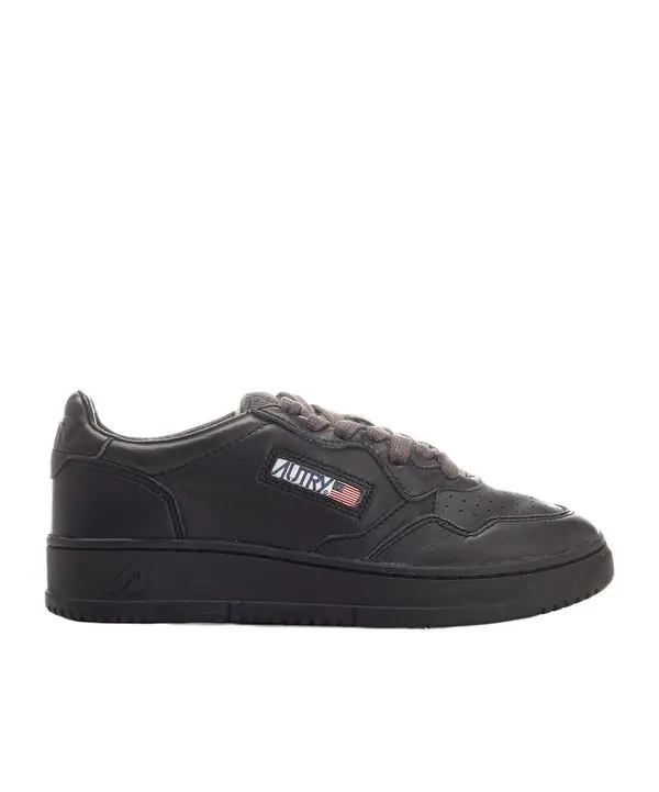 AUTRY Medalist Lace-up Round Toe Sneakers - Black