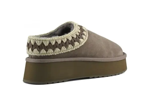 Mou Platform Slip-on Clogs With Hand-crocheted Wool - Elephant Grey