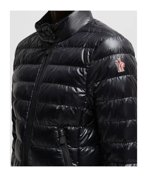 Moncler Walibi Short Down Jacket