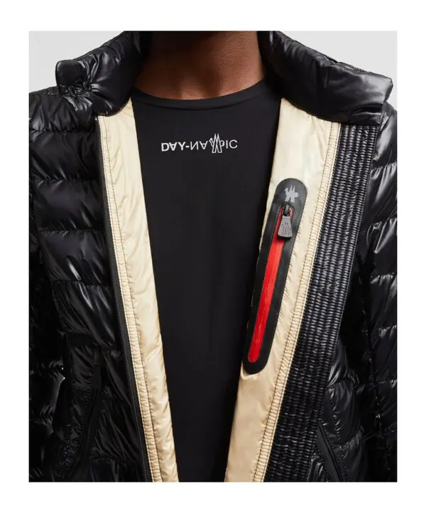 Moncler Walibi Short Down Jacket