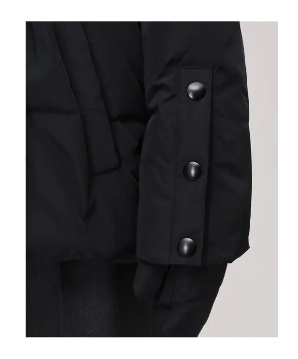 YVES SALOMON Quilted Down Jacket With Fur Trim And Drawstring Waist - Black