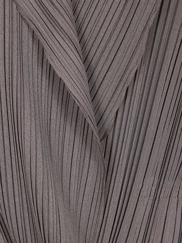 Giorgio Armani Pleated Twin-set Top With Lapel Design - Gray