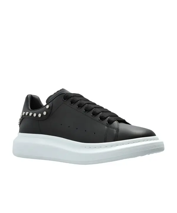 Alexander McQueen Studded Low-top Sneakers - Black