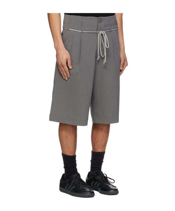 SONG FOR THE MUTE Belt Loop Pinstriped Pleated Shorts