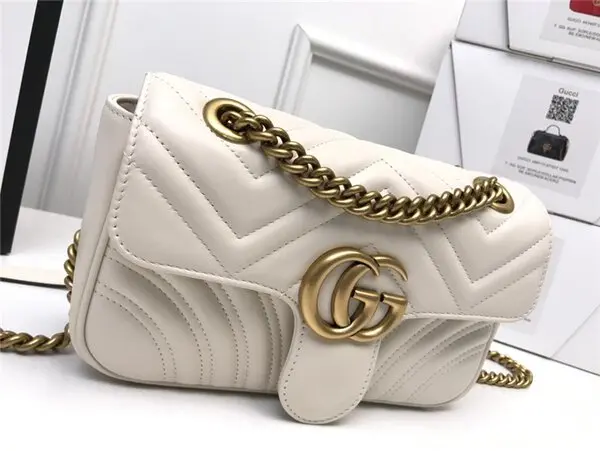 Gucci Gg Marmont Matelassé Mini Shoulder Bag - White