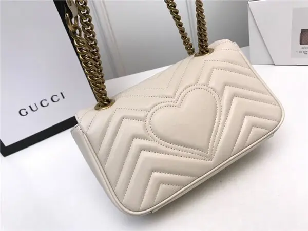 Gucci Gg Marmont Matelassé Mini Shoulder Bag - White