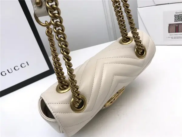 Gucci Gg Marmont Matelassé Mini Shoulder Bag - White