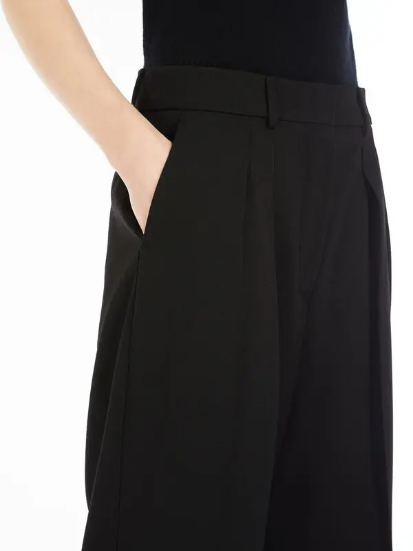 Sportmax Low-rise Pleated Front Straight Leg Trousers - Black