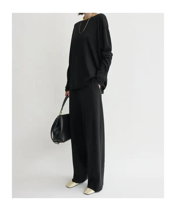TOTEME Round Neck Long Sleeve Sweater