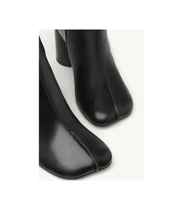 MAISON MARGIELA Tabi Toe Heeled Ankle Boots - Black