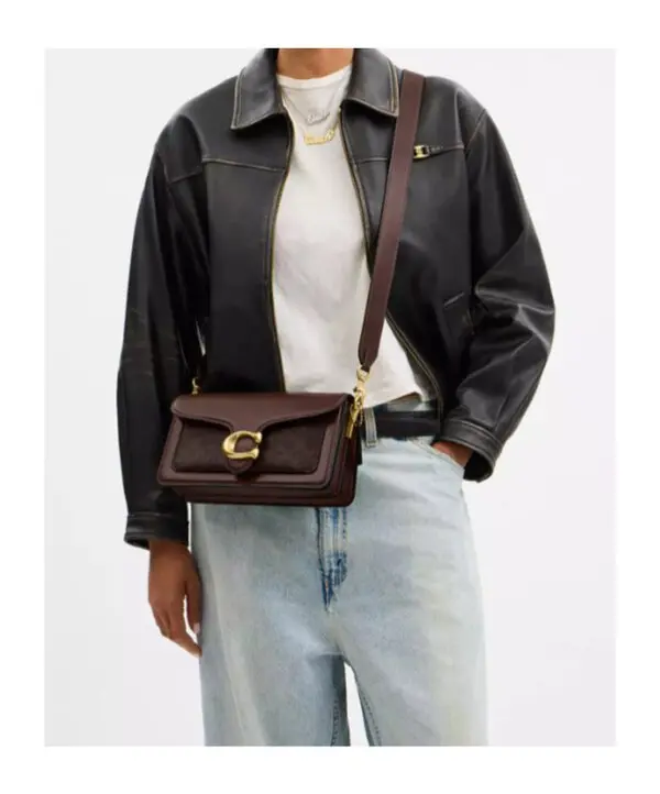 COACH Signature Hardware Shoulder Bag - B4/maple Maple