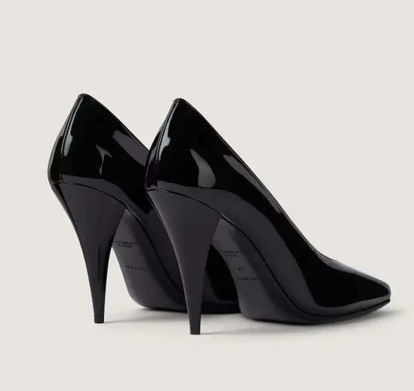 Givenchy Sliced Square-toe Pumps - Black