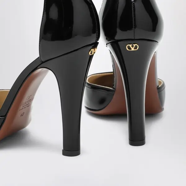 Valentino Garavani Hi Dolly Pointed Toe Pumps