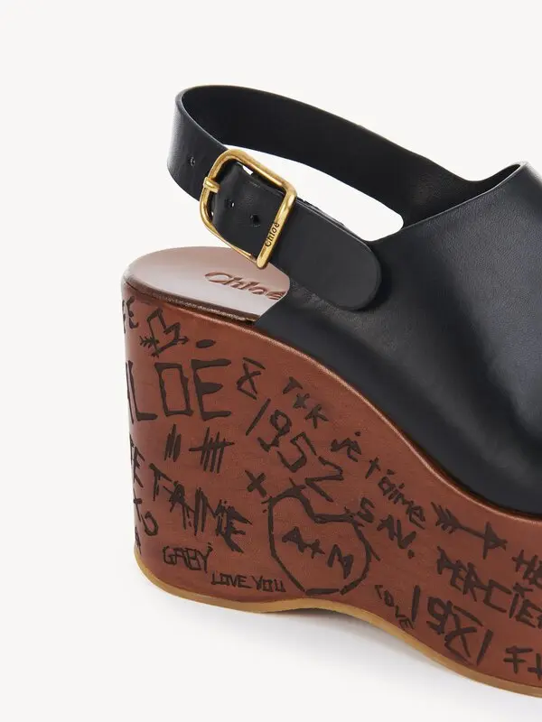Chloé Maxime Wedge Sandals - Black