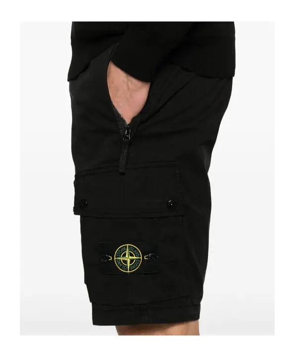 Stone Island Logo Patch Cargo Shorts - Black