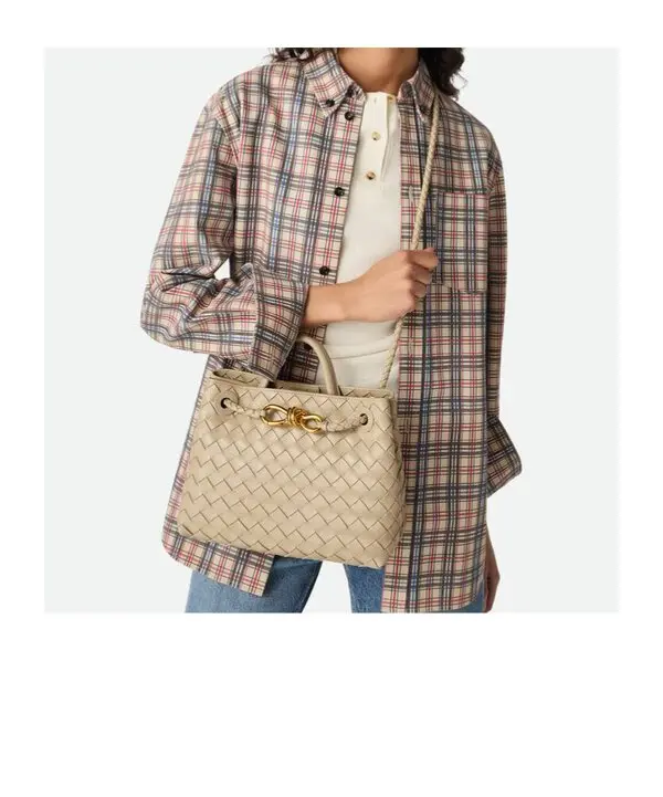 Bottega Veneta Andiamo Small Tote Bag - Natural
