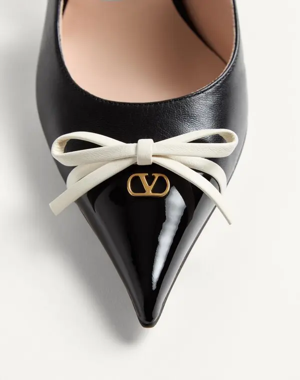 Valentino Garavani Bow Detailed Slingback Pumps - Black/ivory