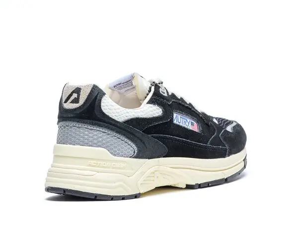 AUTRY Hyperway Lace-up Sneakers - Black