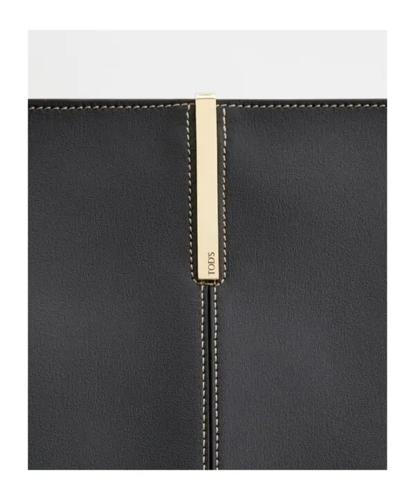 TOD'S Logo Engraved Tote Bag - Black