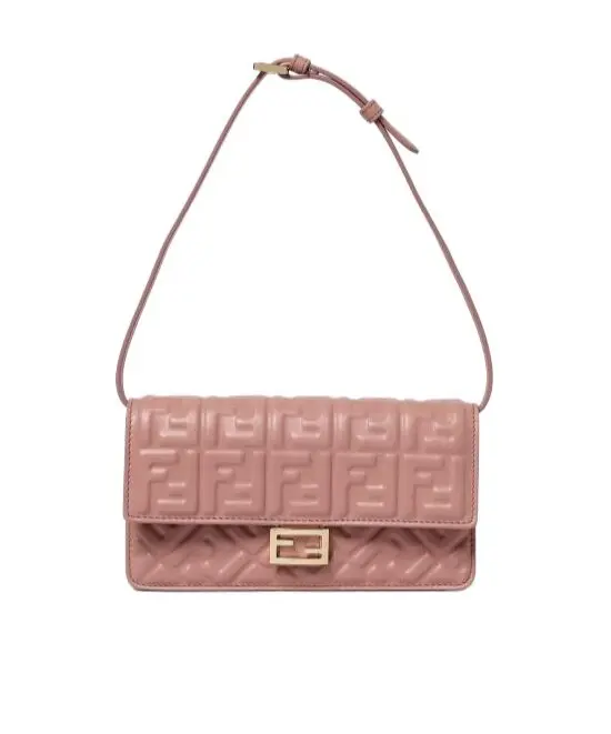Fendi Baguette Ff Embossed Chain-linked Wallet - Pink