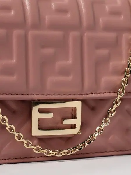 Fendi Baguette Ff Embossed Wallet - Pink