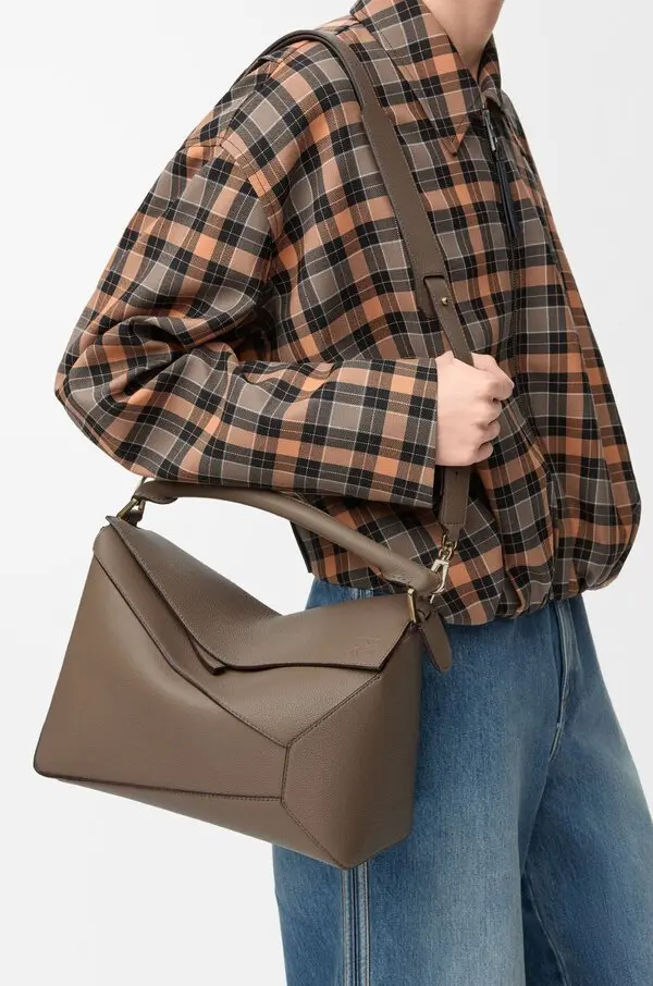 Loewe Medium Puzzle Edge Bag In Soft Grained Calfskin - Multicolor